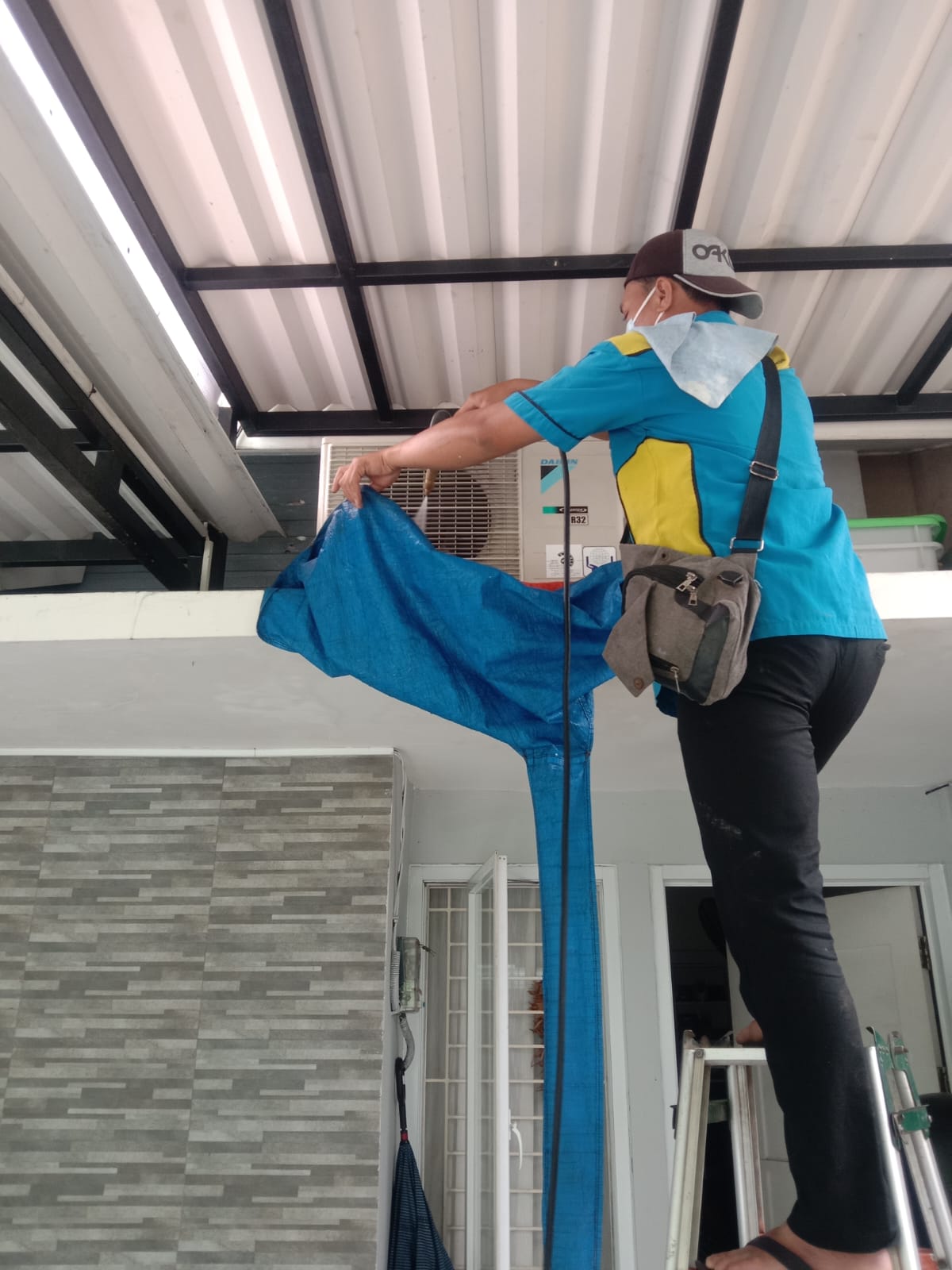 Cuci AC & Service AC Tangerang Selatan - Cibuyur Teknik